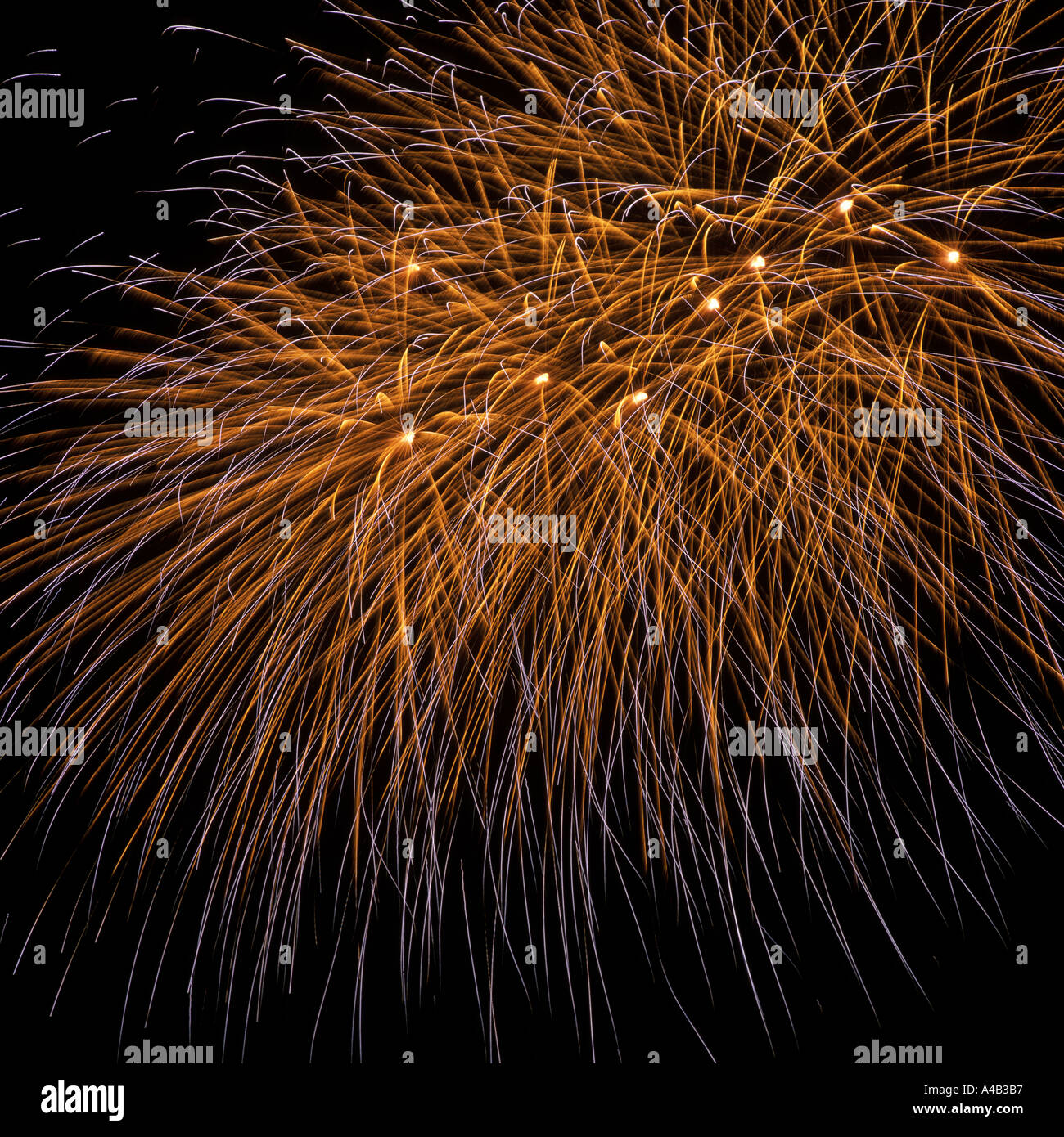 Silver gold fireworks hi-res stock photography and images - Alamy