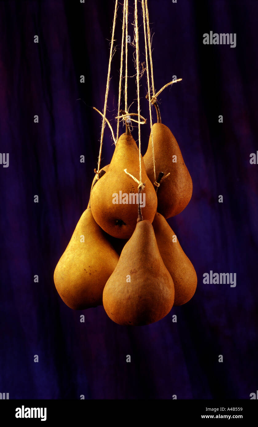 Healthy eating idea pears hi-res stock photography and images - Alamy