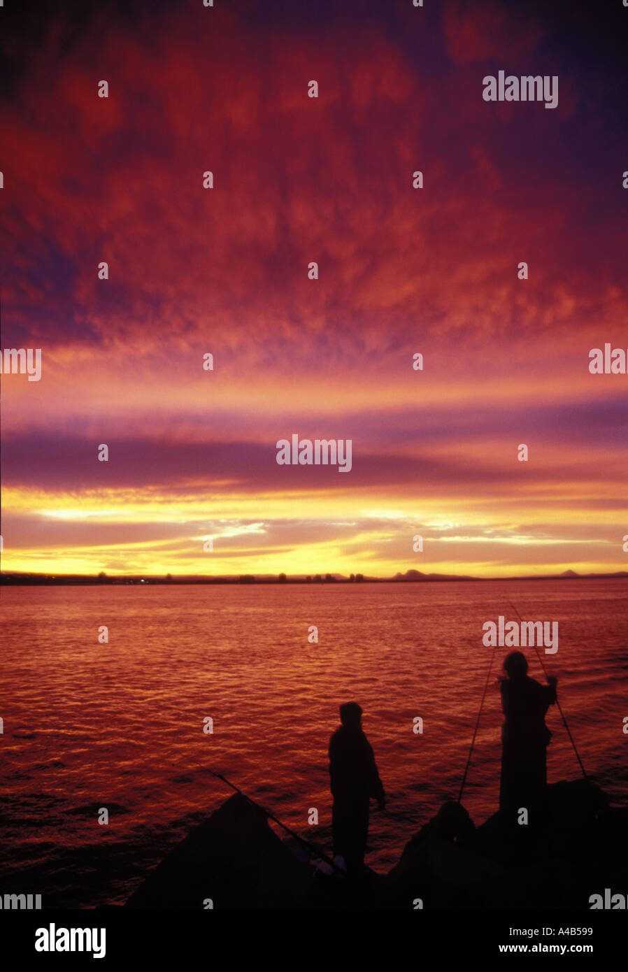 Mooloolaba sunrise hi-res stock photography and images - Alamy