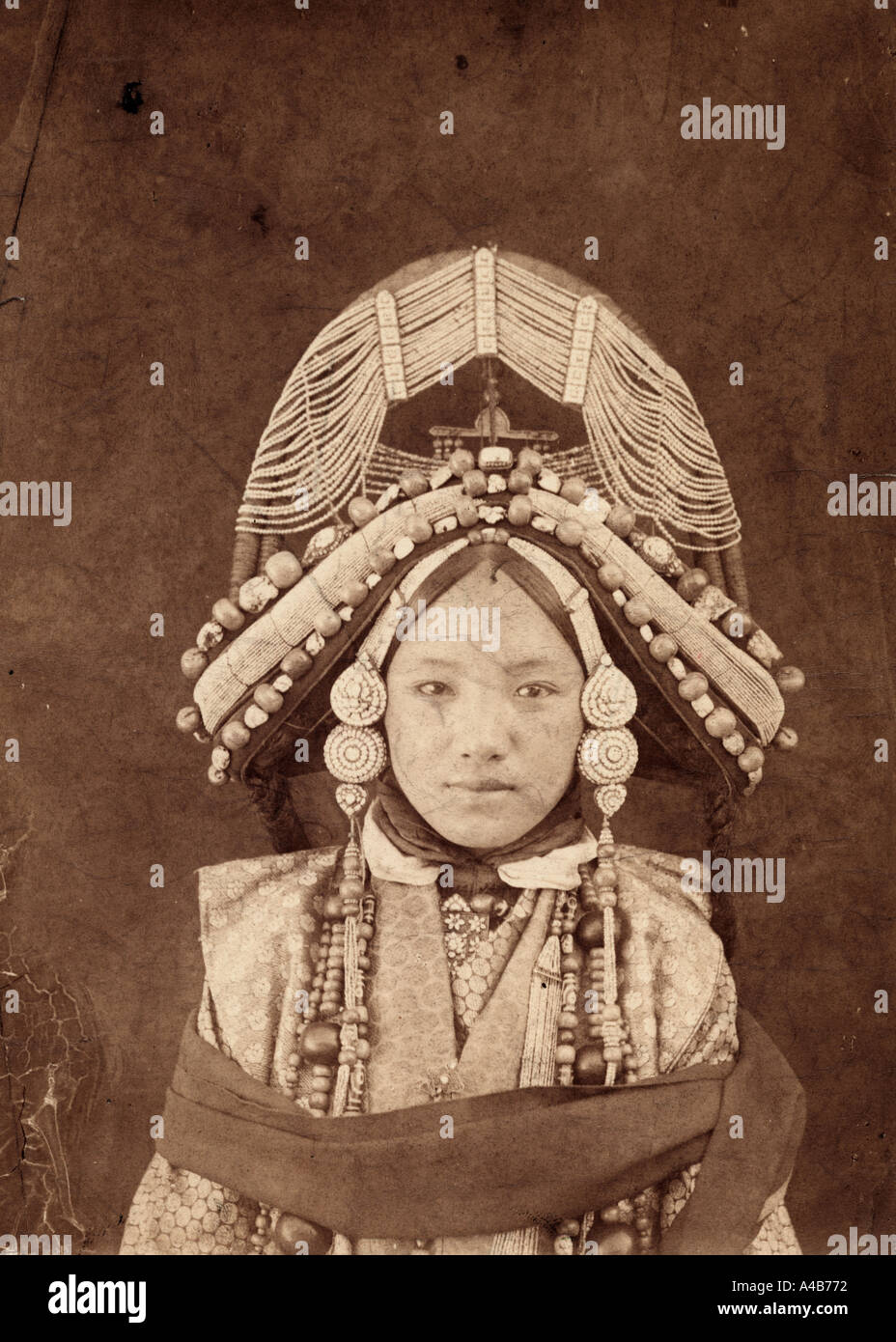 A Tibetan Lhacham A Tibetan Princess Stock Photo - Alamy