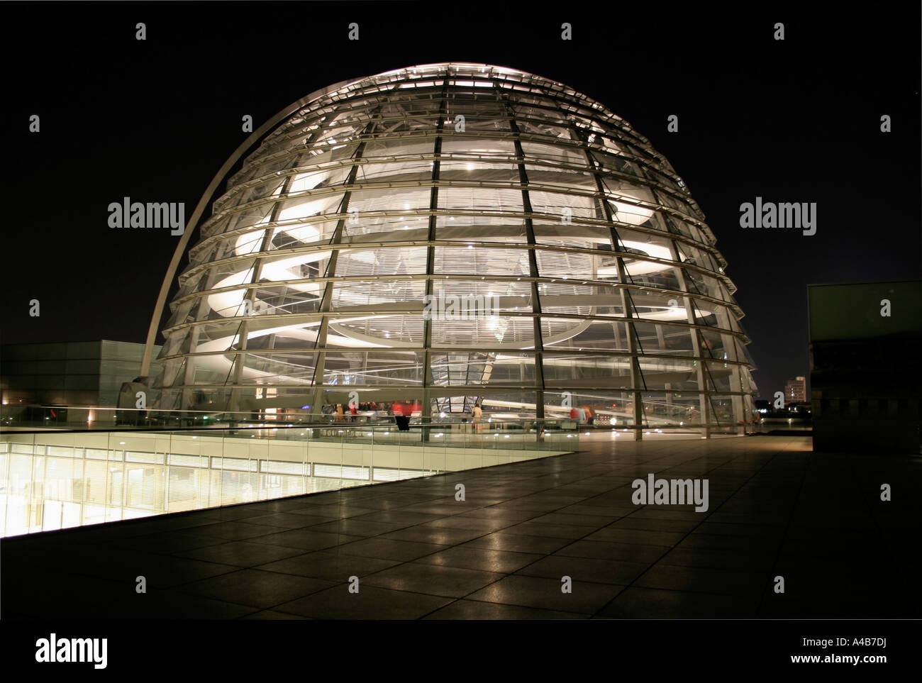 Copula dome hi-res stock photography and images - Alamy