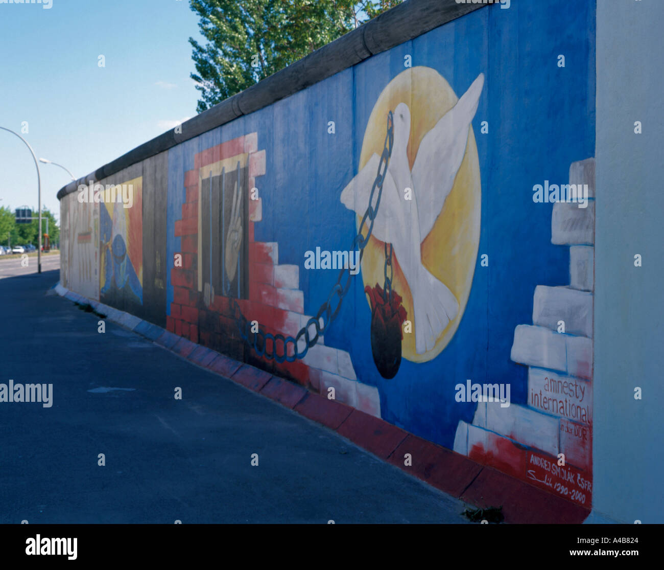 Murals on a section of the Berlin Wall, Berlin, Germany Stock Photo - Alamy