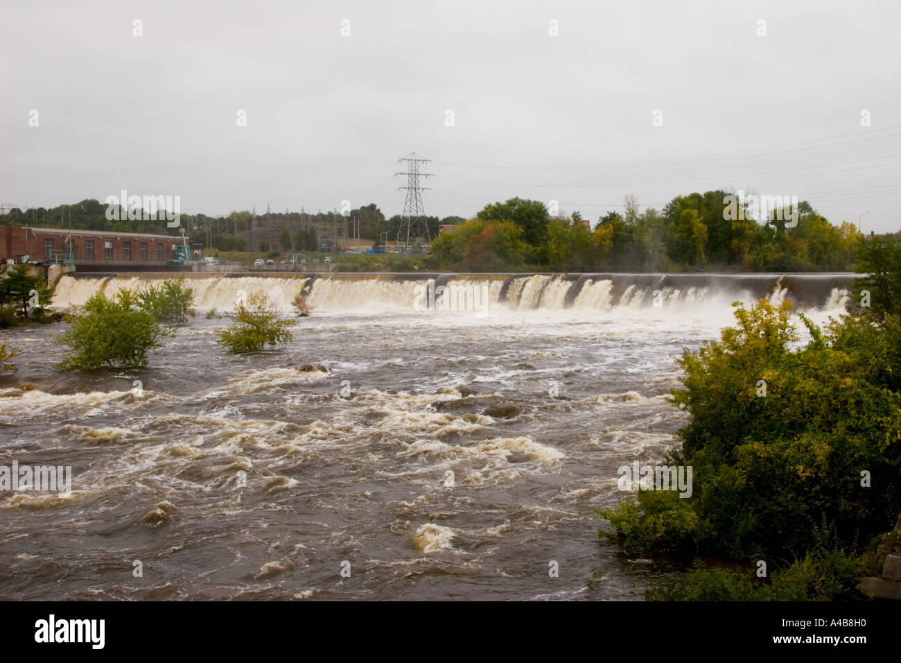 View of the merrimack river hi-res stock photography and images - Alamy