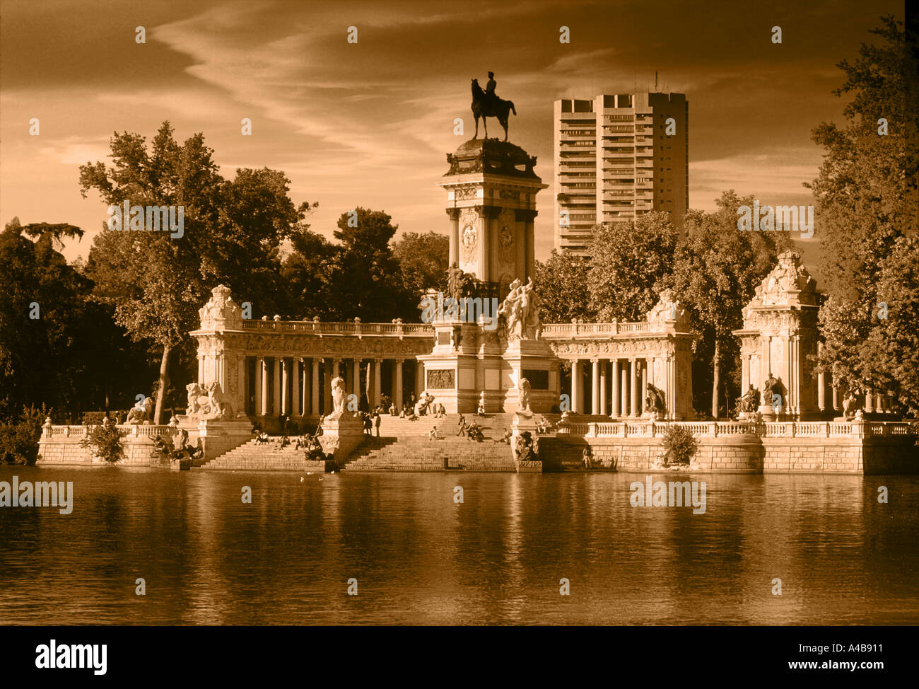 Parque del Retiro Madrid Spain Stock Photo - Alamy