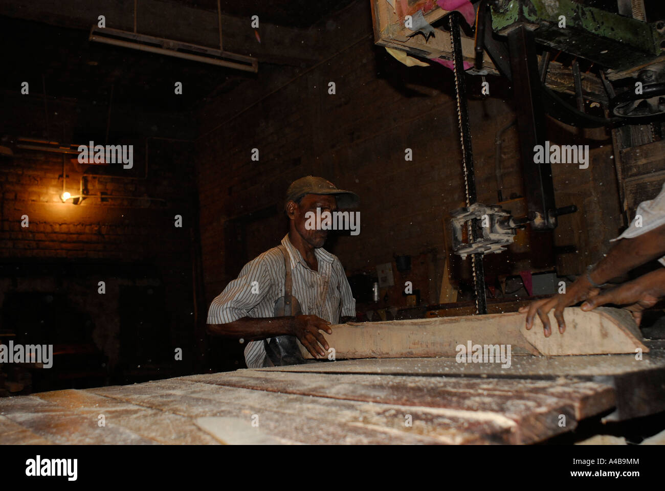 Dalit man hi-res stock photography and images - Alamy