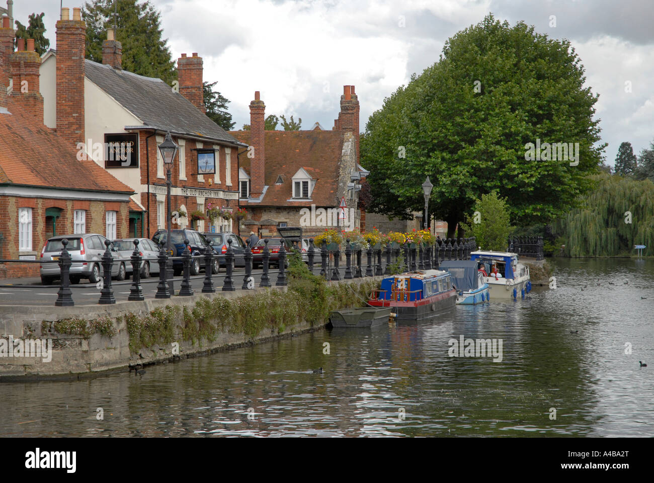Thames at abingdon hi-res stock photography and images - Alamy