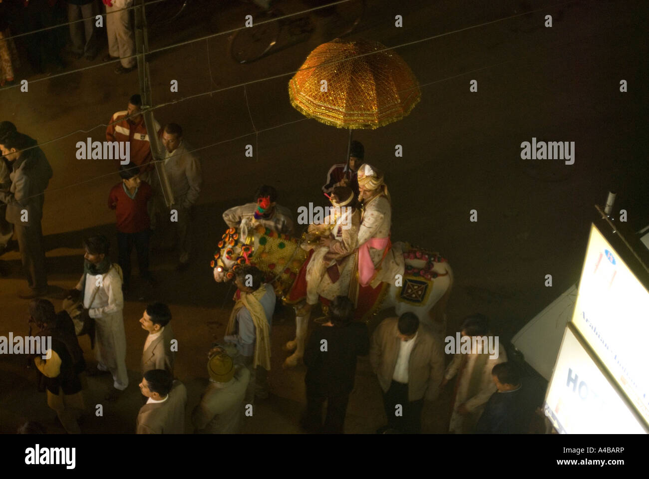 Hindu death rituals hi-res stock photography and images - Alamy