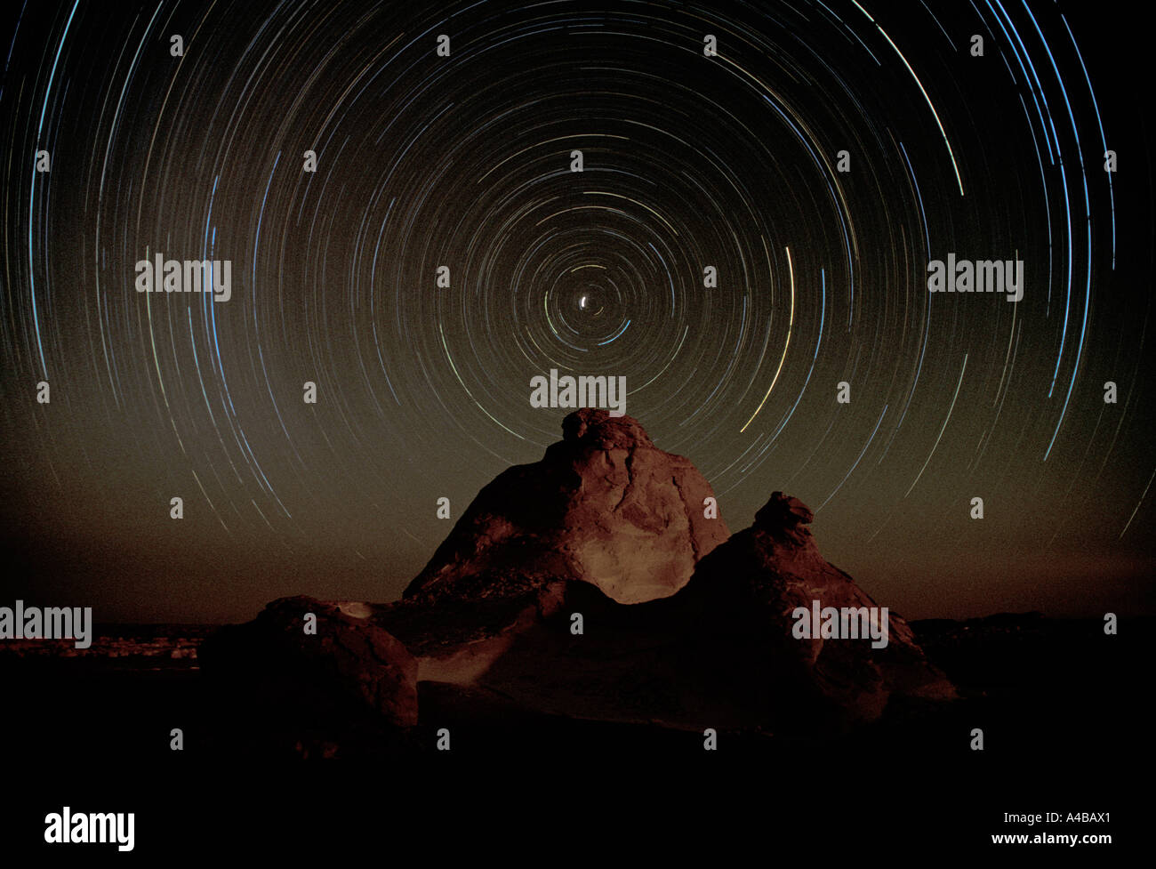 Star streaks above the landscape of White Desert Egypt Stock Photo - Alamy