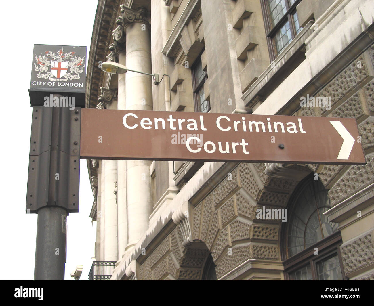 Central Criminal Court Street Sign City of London England Great Britain ...