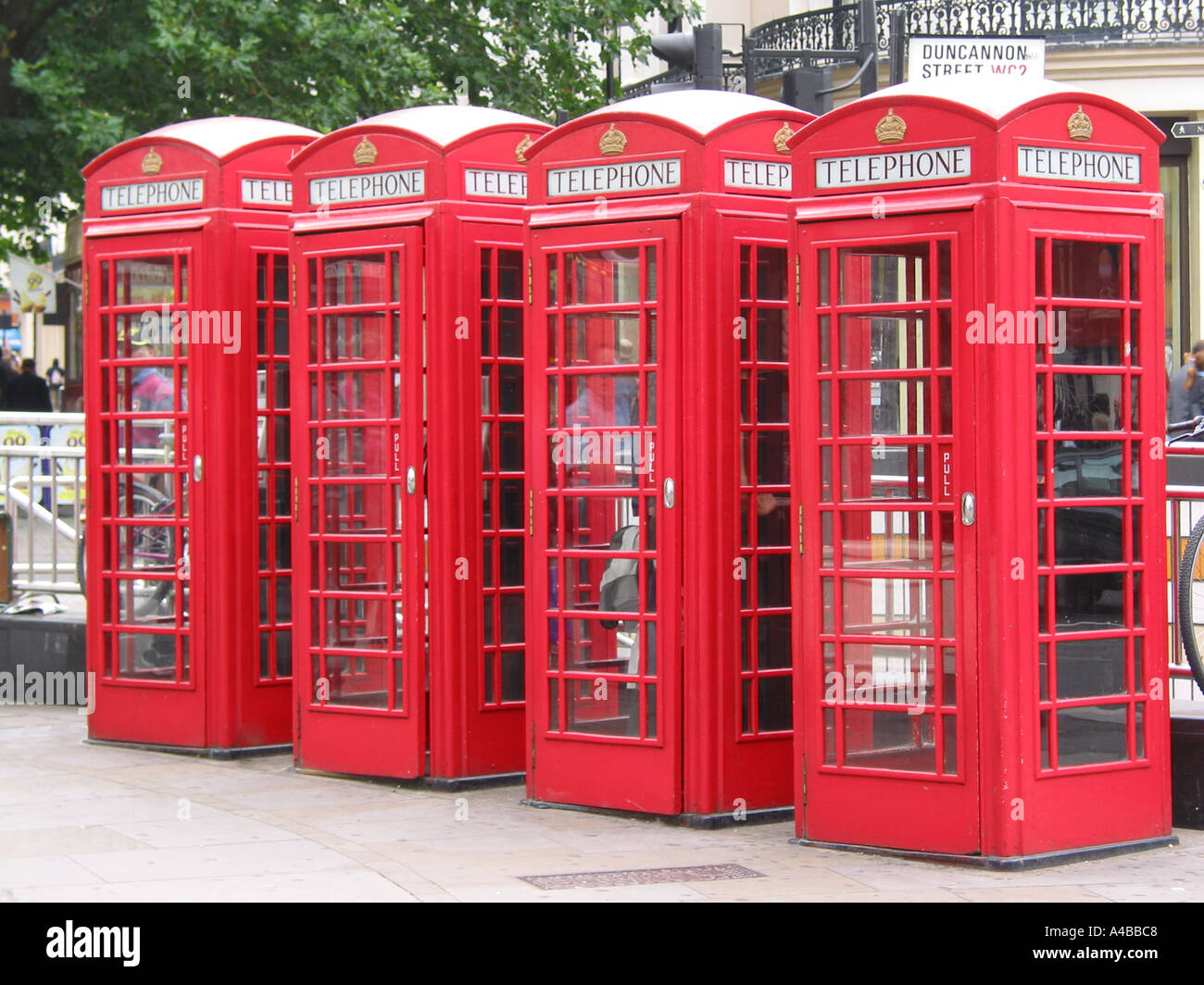 Bt pay phone boxes hi-res stock photography and images - Alamy