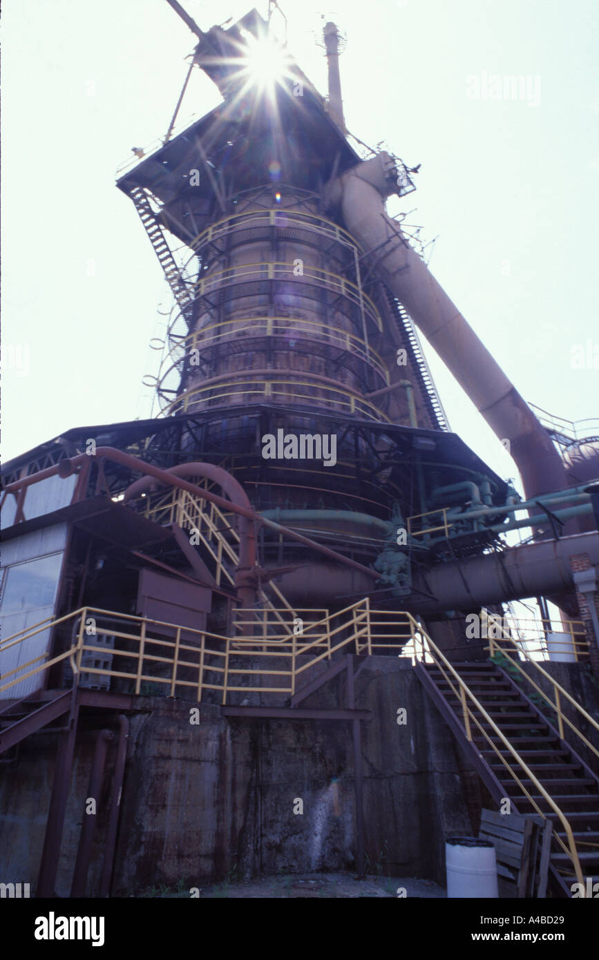 Smelting iron ore hi-res stock photography and images - Alamy