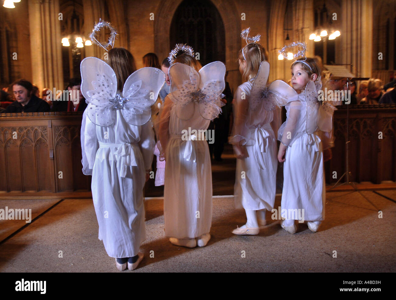 A PRIMARY SCHOOL NATIVITY PLAY IN A CHURCH SOMERSET UK Stock Photo - Alamy