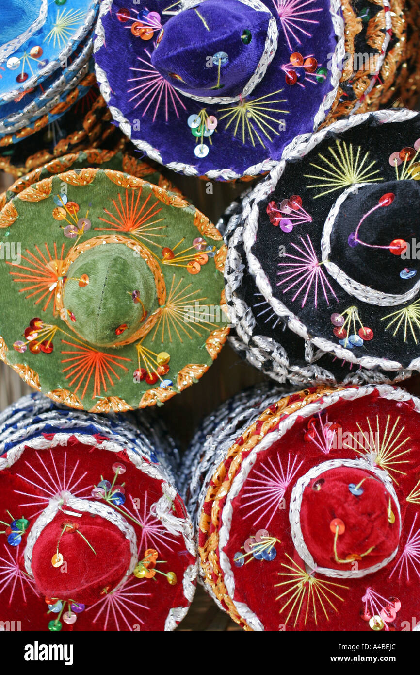 Typical Mexican hat - sombrero Stock Photo - Alamy