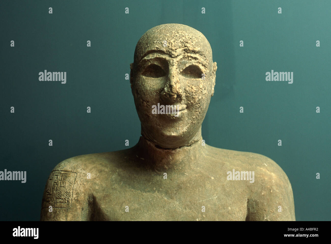 Head, shoulders and 'tattoo' of Lugal Dalu, King of Adab (in modern ...