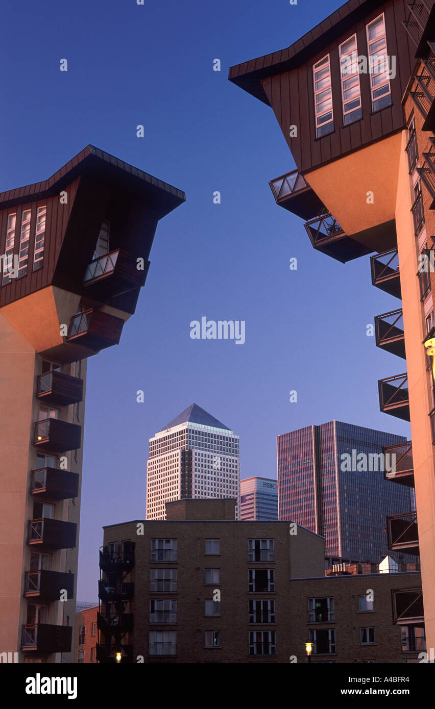 Unusual overhanging Thameside apartment buildings framing office towers ...