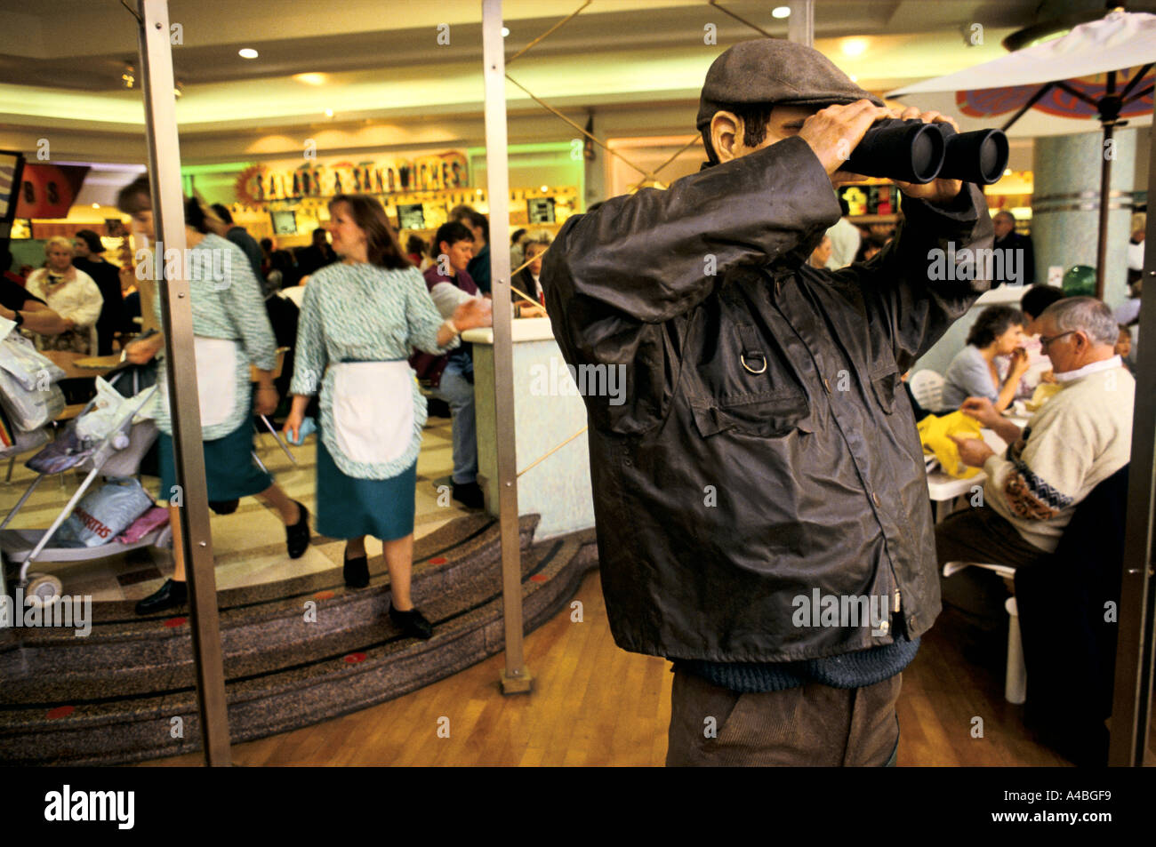 lakeside shopping centre thurrock Stock Photo - Alamy