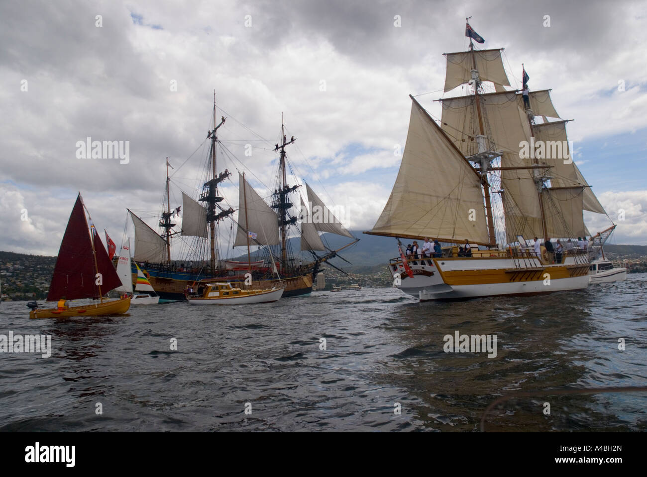Lady nelson hi-res stock photography and images - Alamy