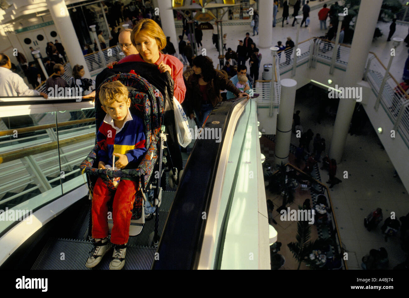 lakeside shopping centre thurrock essex Stock Photo - Alamy