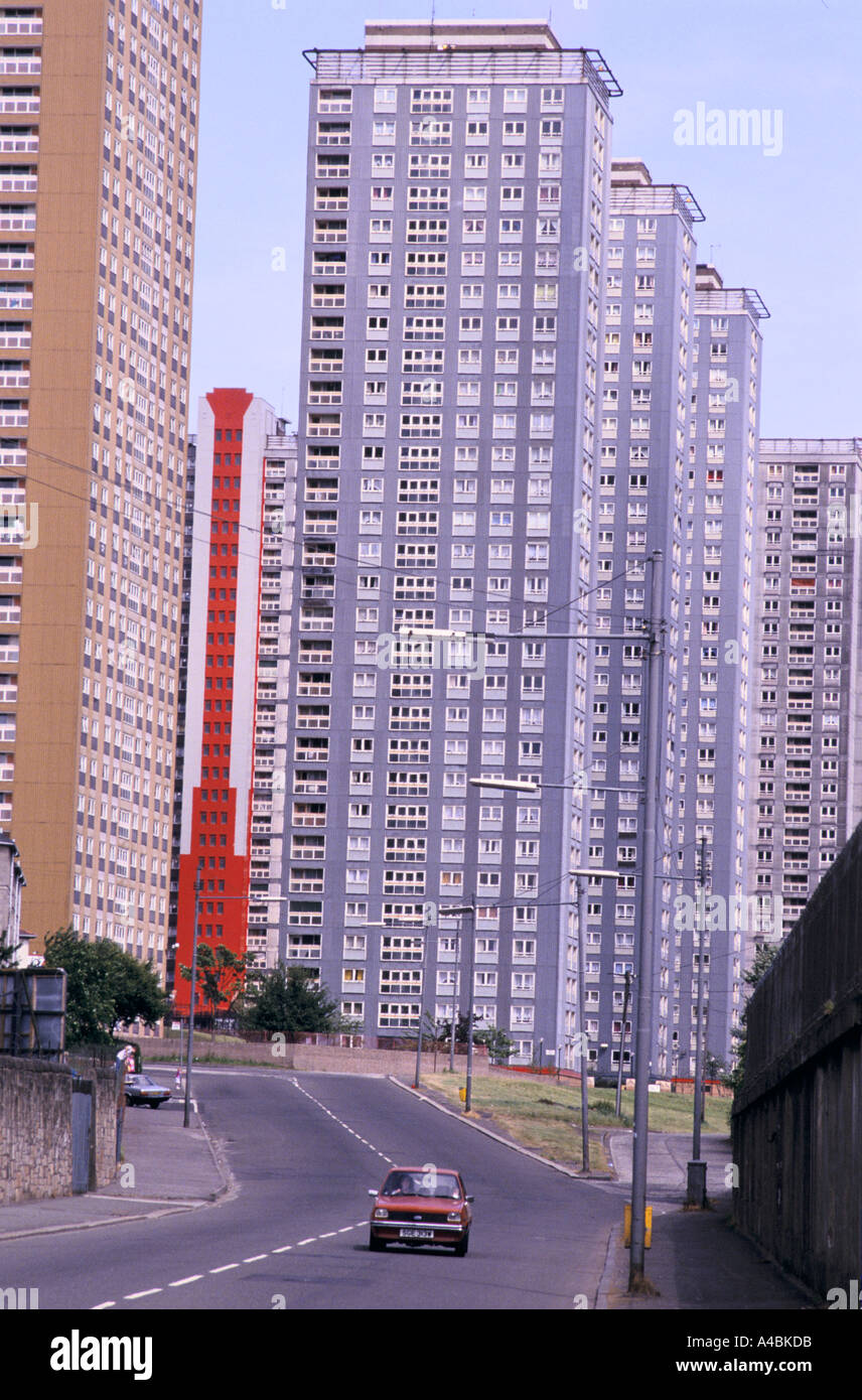 Glasgow housing estates hi-res stock photography and images - Alamy