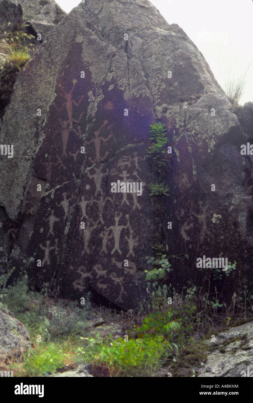 Ancient artwork left by the prehistoric inhabitants of Eastern Oregon ...