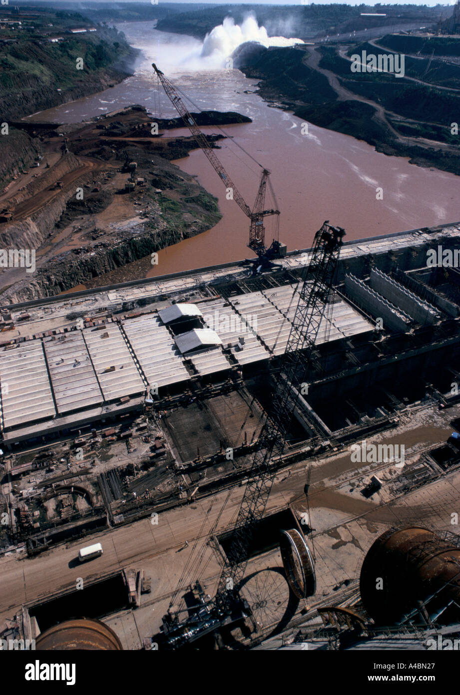 paraguay itaipu dam 1982 Stock Photo - Alamy