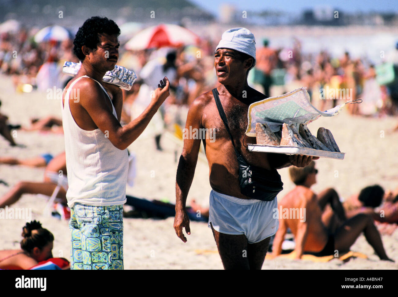 Women on ipanema beach rio hi-res stock photography and images - Alamy