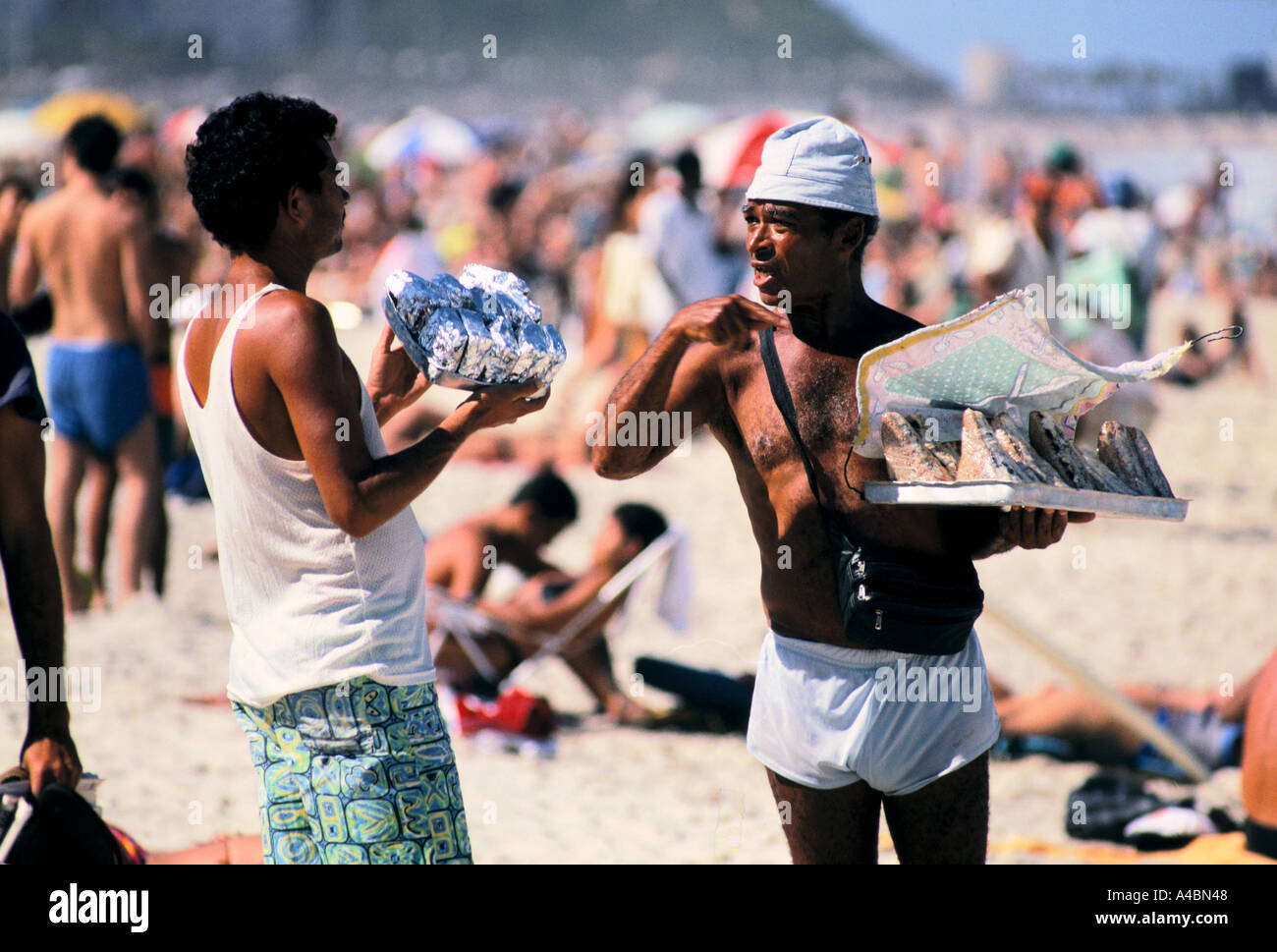 Women on ipanema beach rio hi-res stock photography and images - Alamy