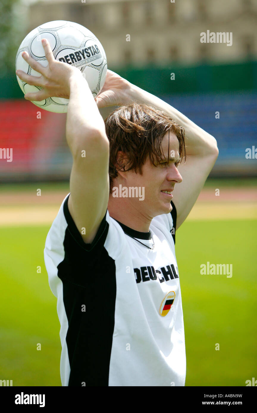 Football throw game hi-res stock photography and images - Alamy