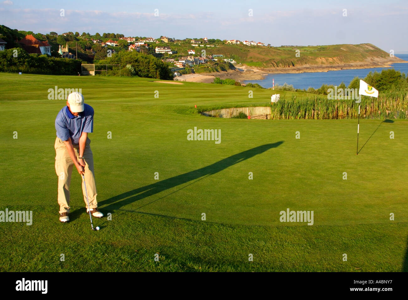 Golf langland hi-res stock photography and images - Alamy