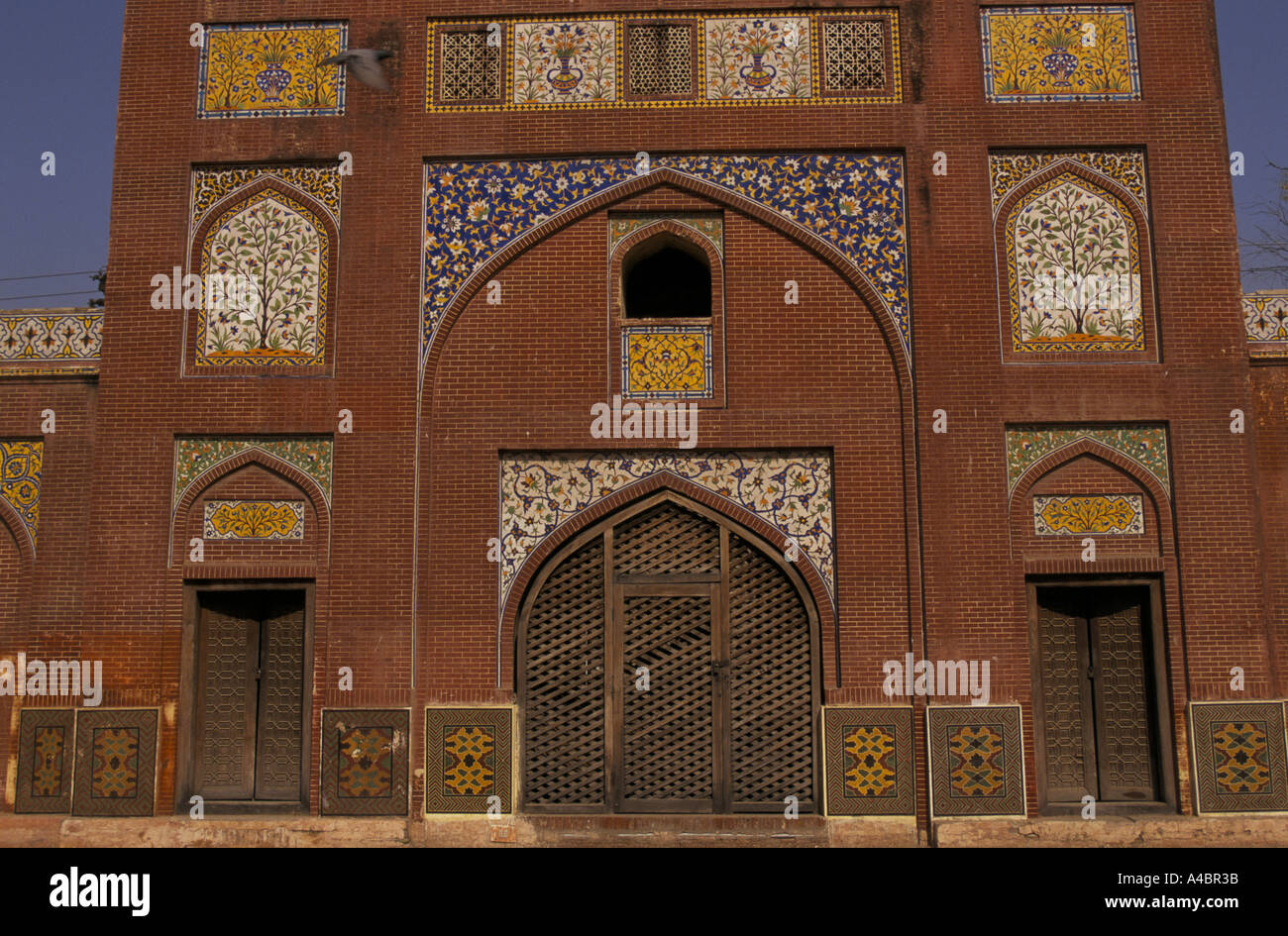 An ornate facade at the elaborate Wazir Khan mosque, Lahore, Pakistan ...
