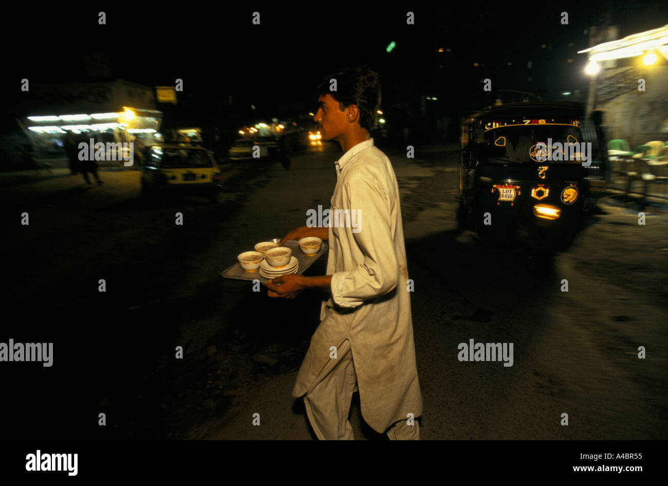 lahore pakistan night shots around lahore Stock Photo - Alamy