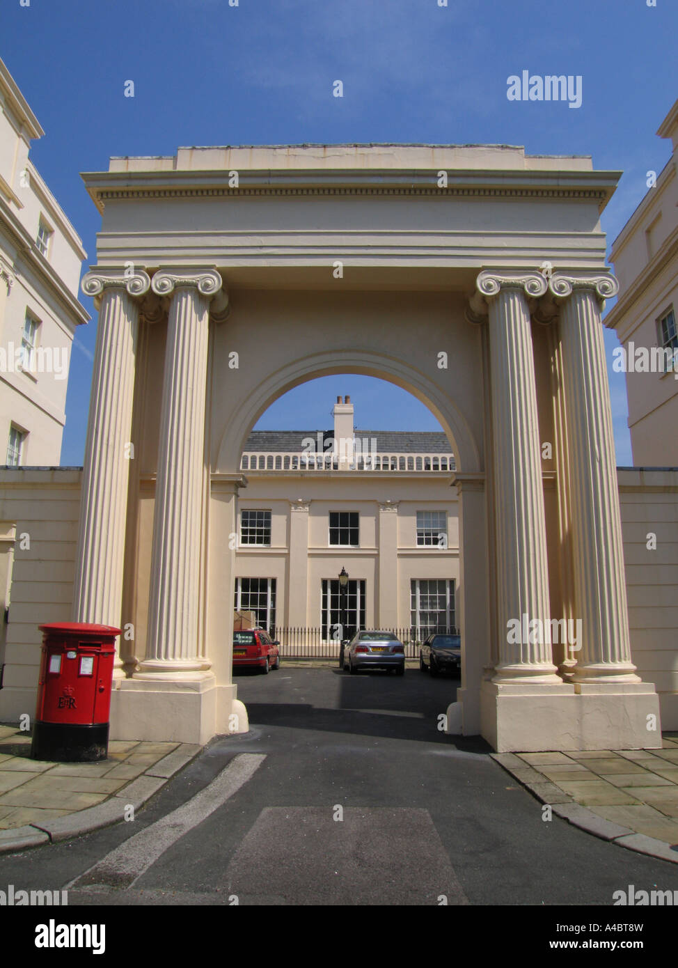 Chester terrace entrance hi-res stock photography and images - Alamy