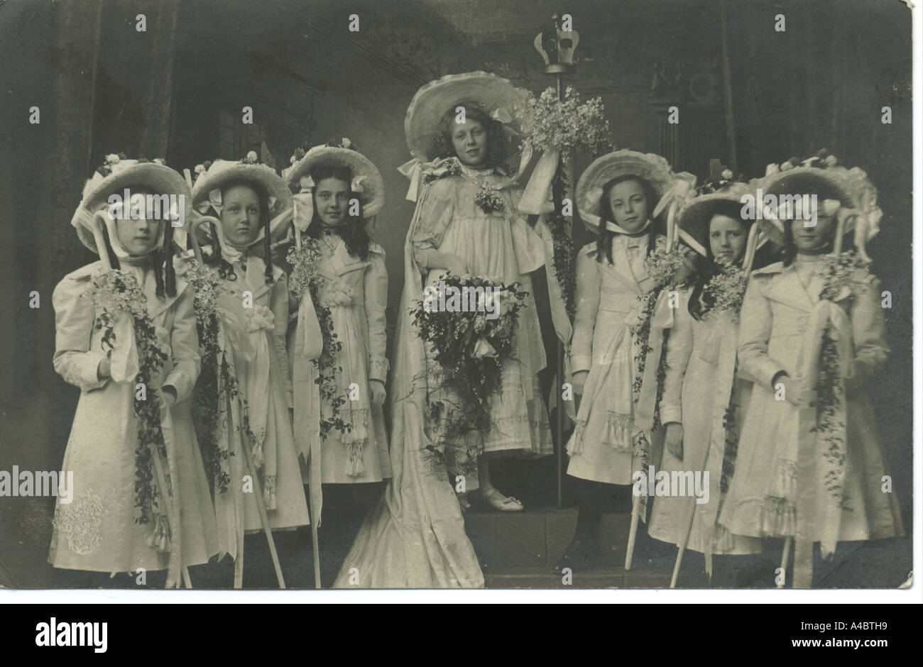 May Queen and attendants circa 1910 Stock Photo - Alamy