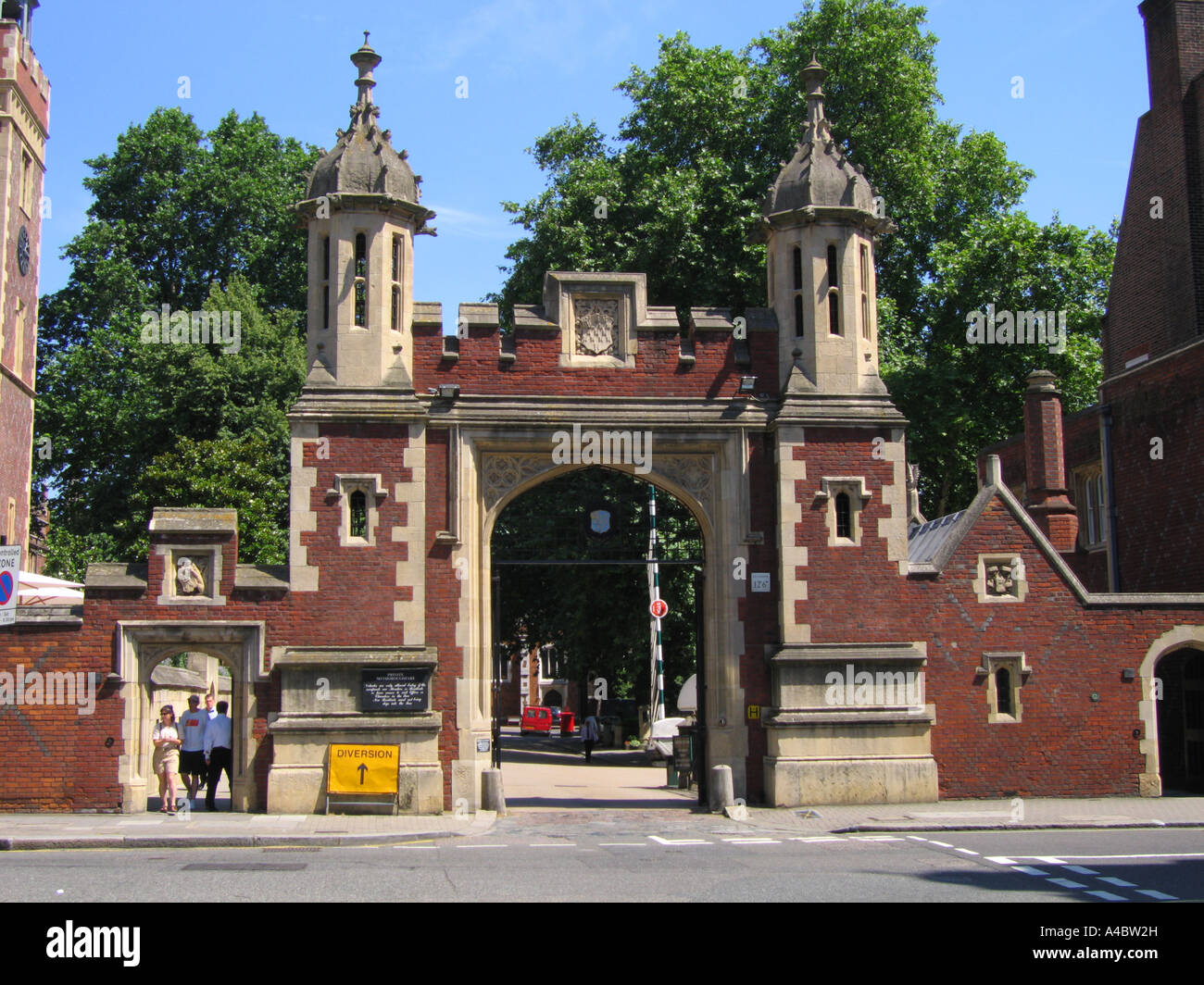Lincoln inn hi-res stock photography and images - Alamy