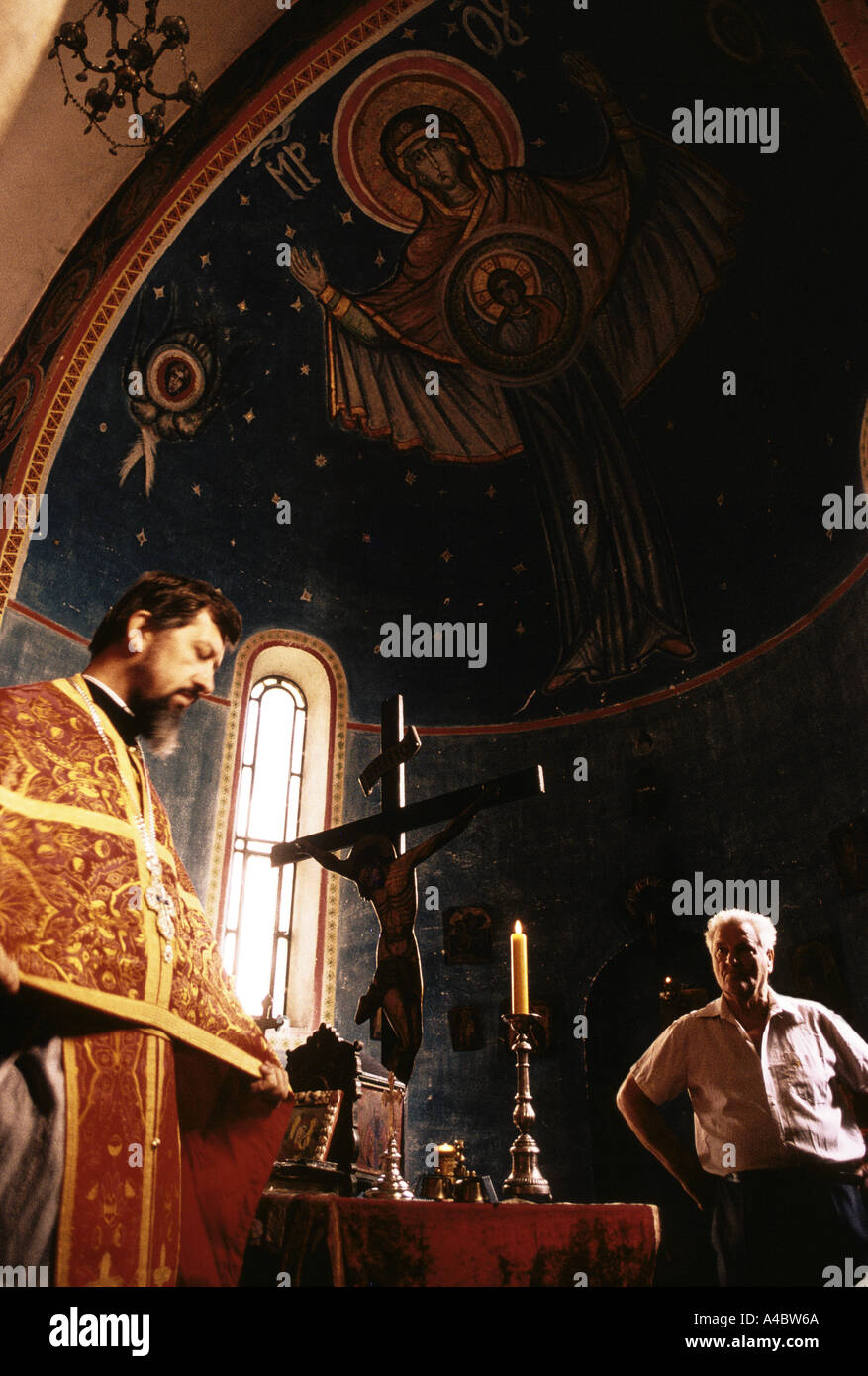 Serbian orthodox priest hi-res stock photography and images - Alamy