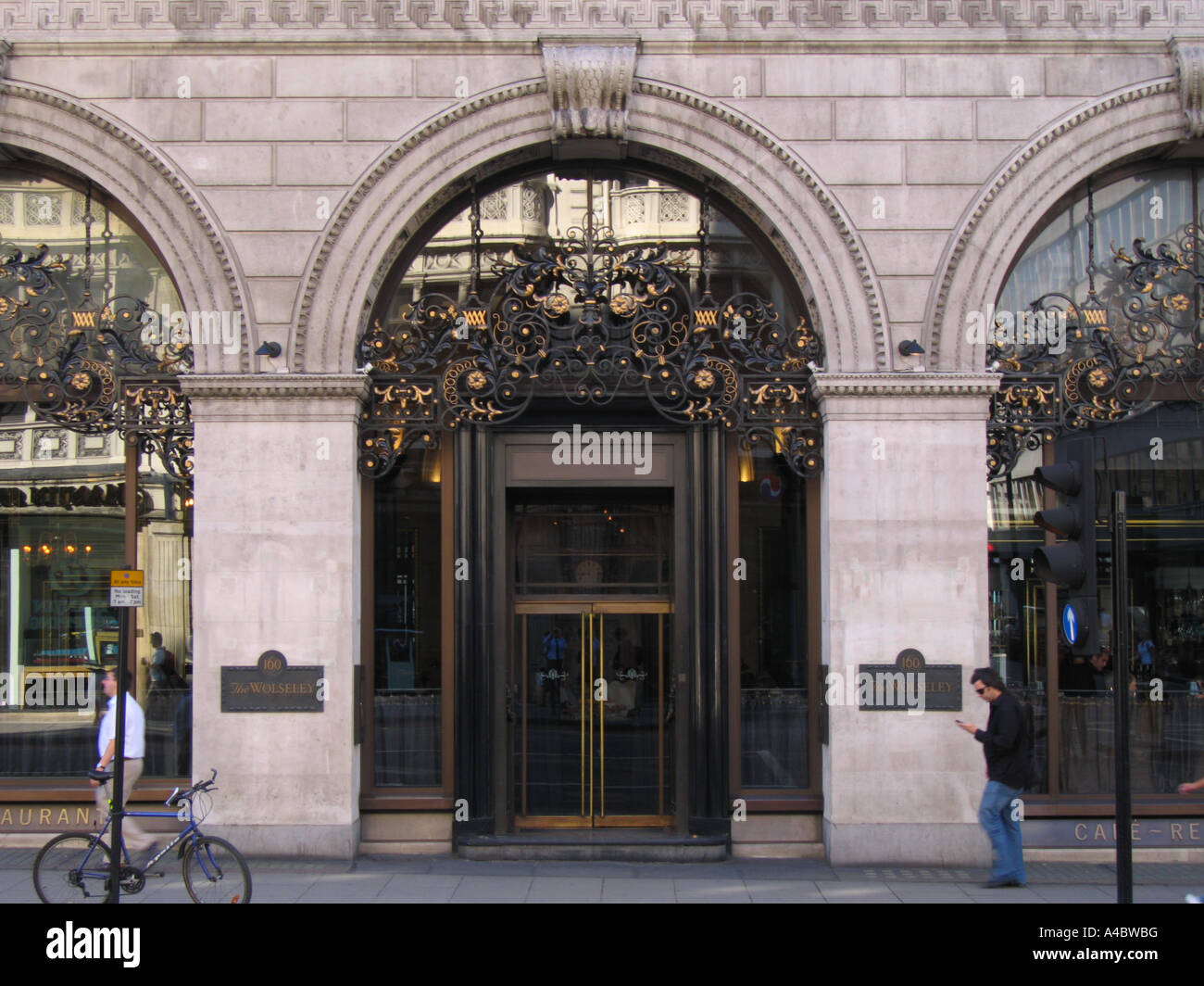 Wolseley restaurant, london hi-res stock photography and images - Alamy
