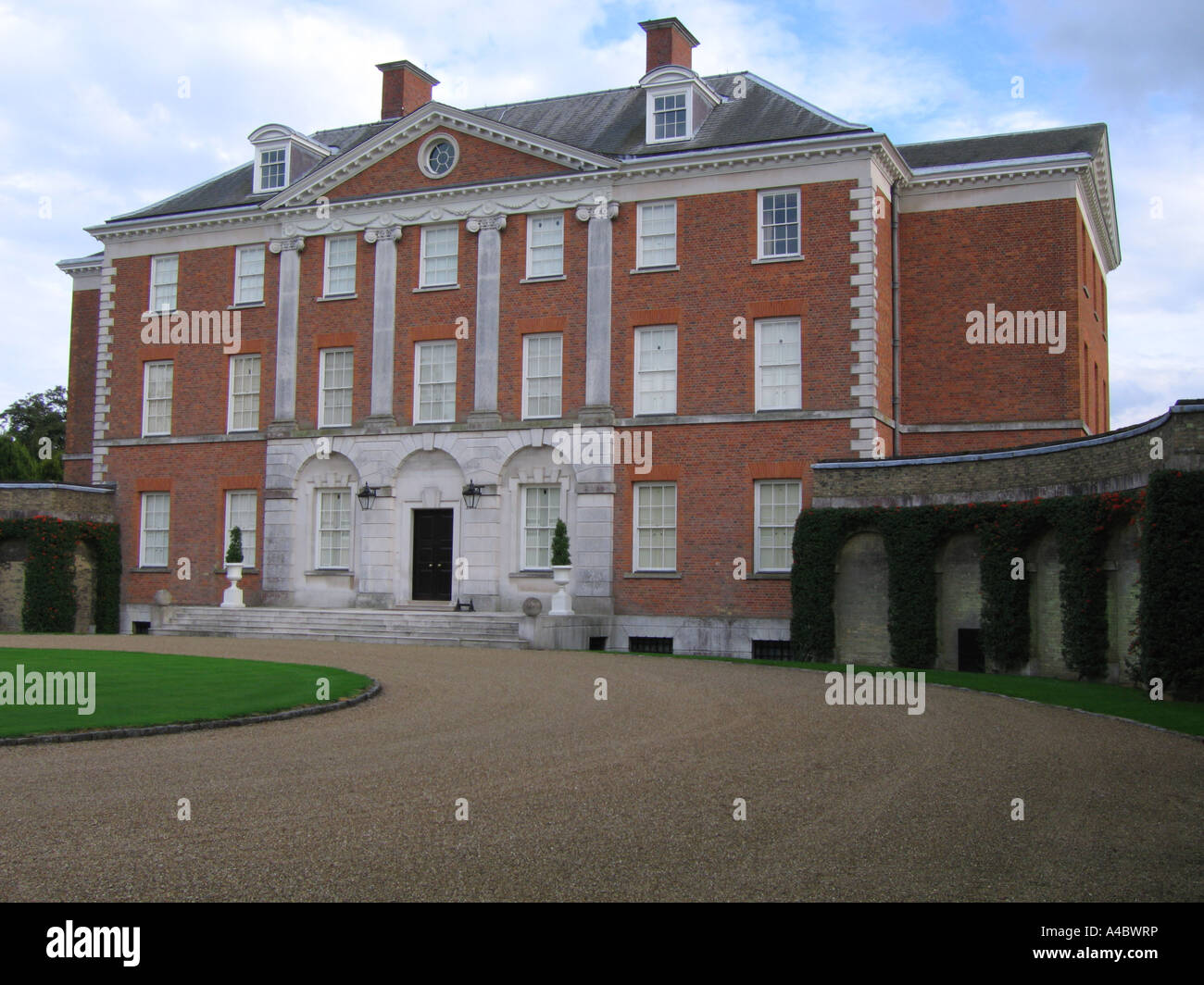 Chevening house hi-res stock photography and images - Alamy