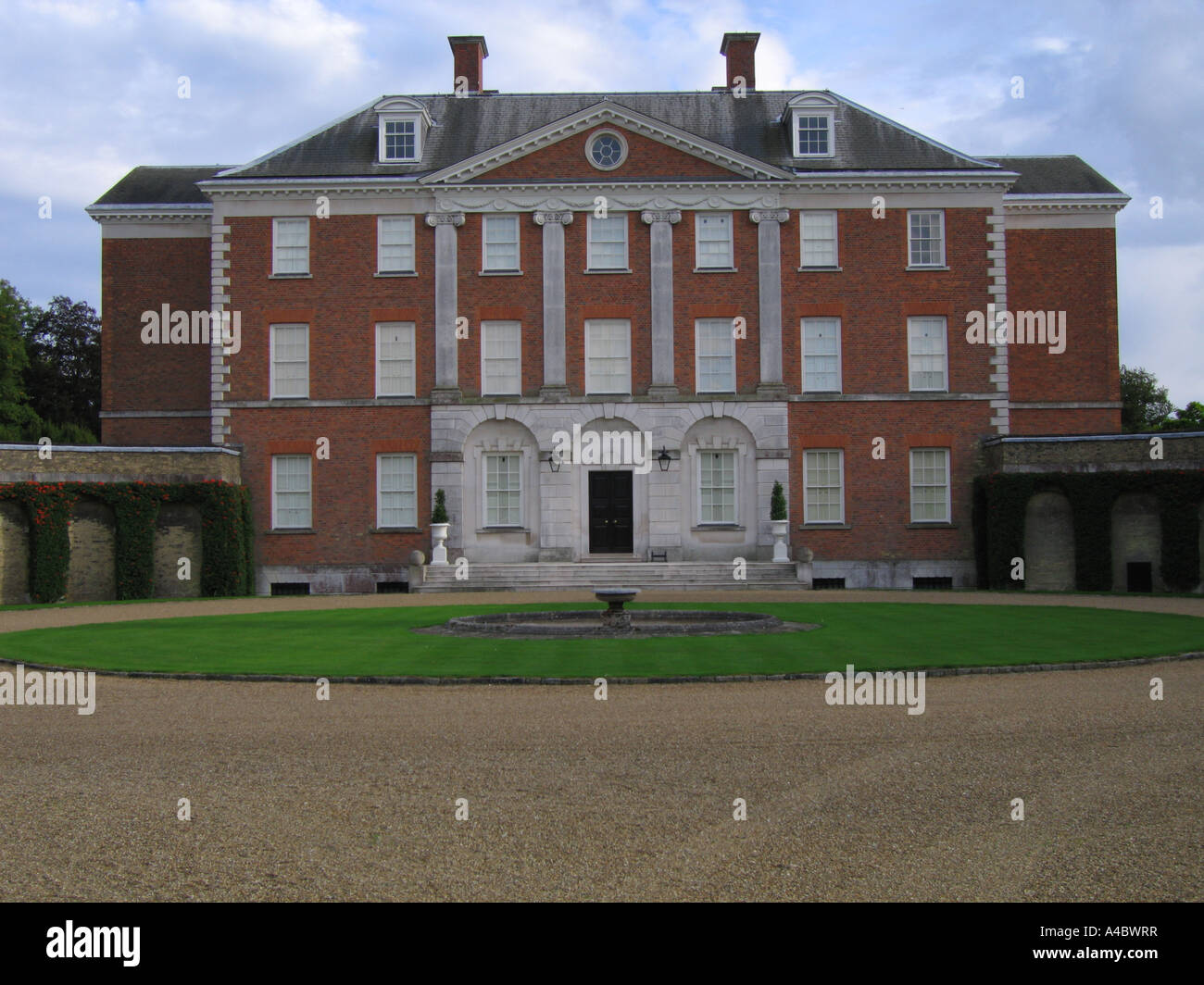 Chevening house hi-res stock photography and images - Alamy