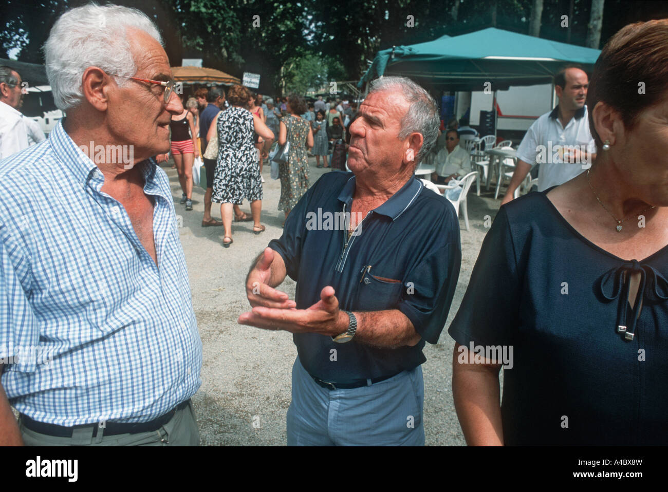 Spanish men hi-res stock photography and images - Alamy