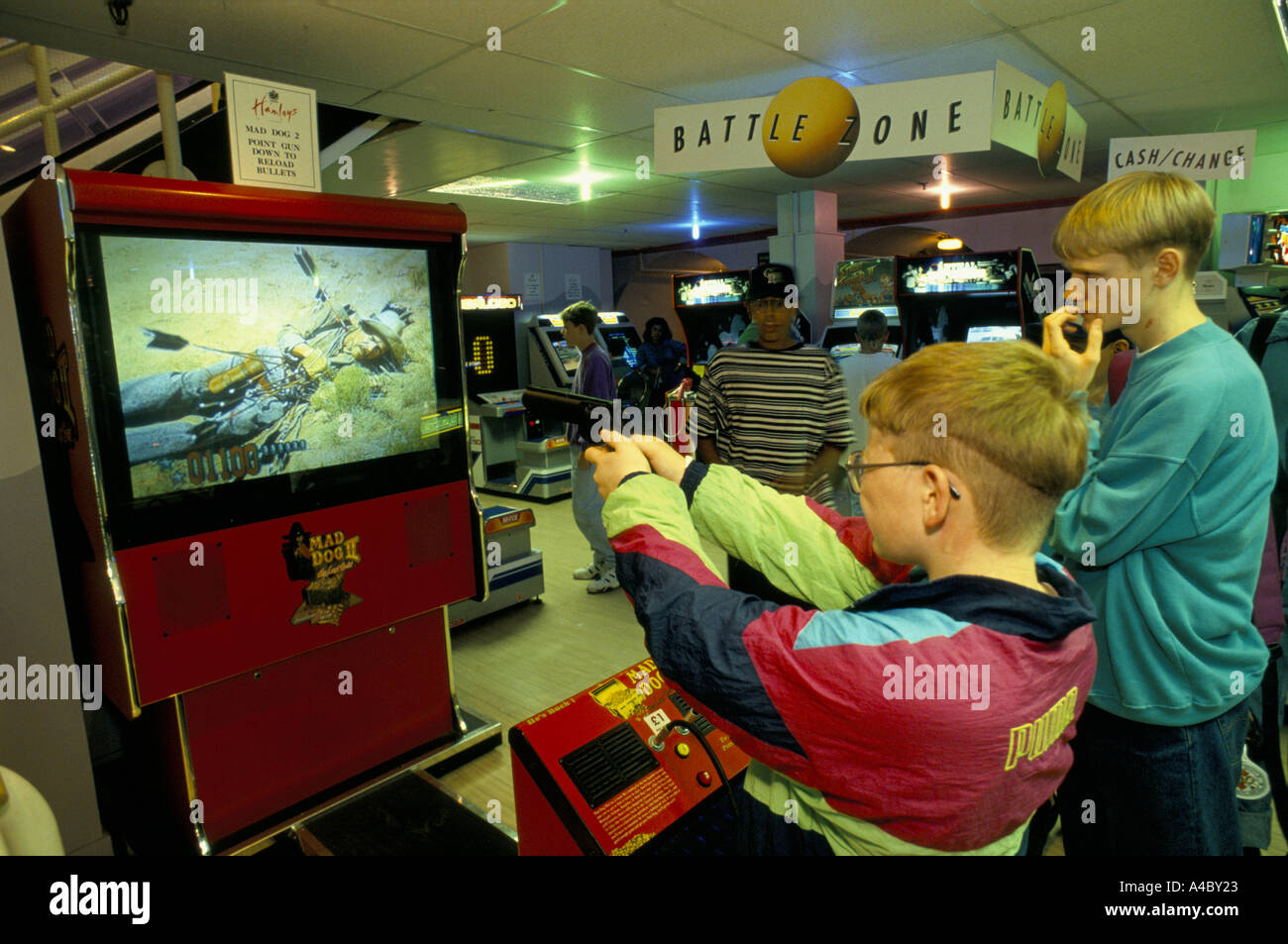 hamley s toy shop playing mad dogs 2 virtual reality interactive ...