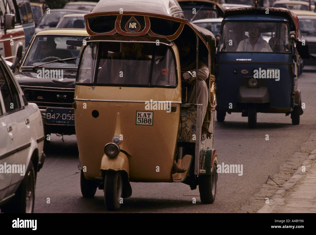 Auto Rickshaw Pakistan High Resolution Stock Photography and Images - Alamy
