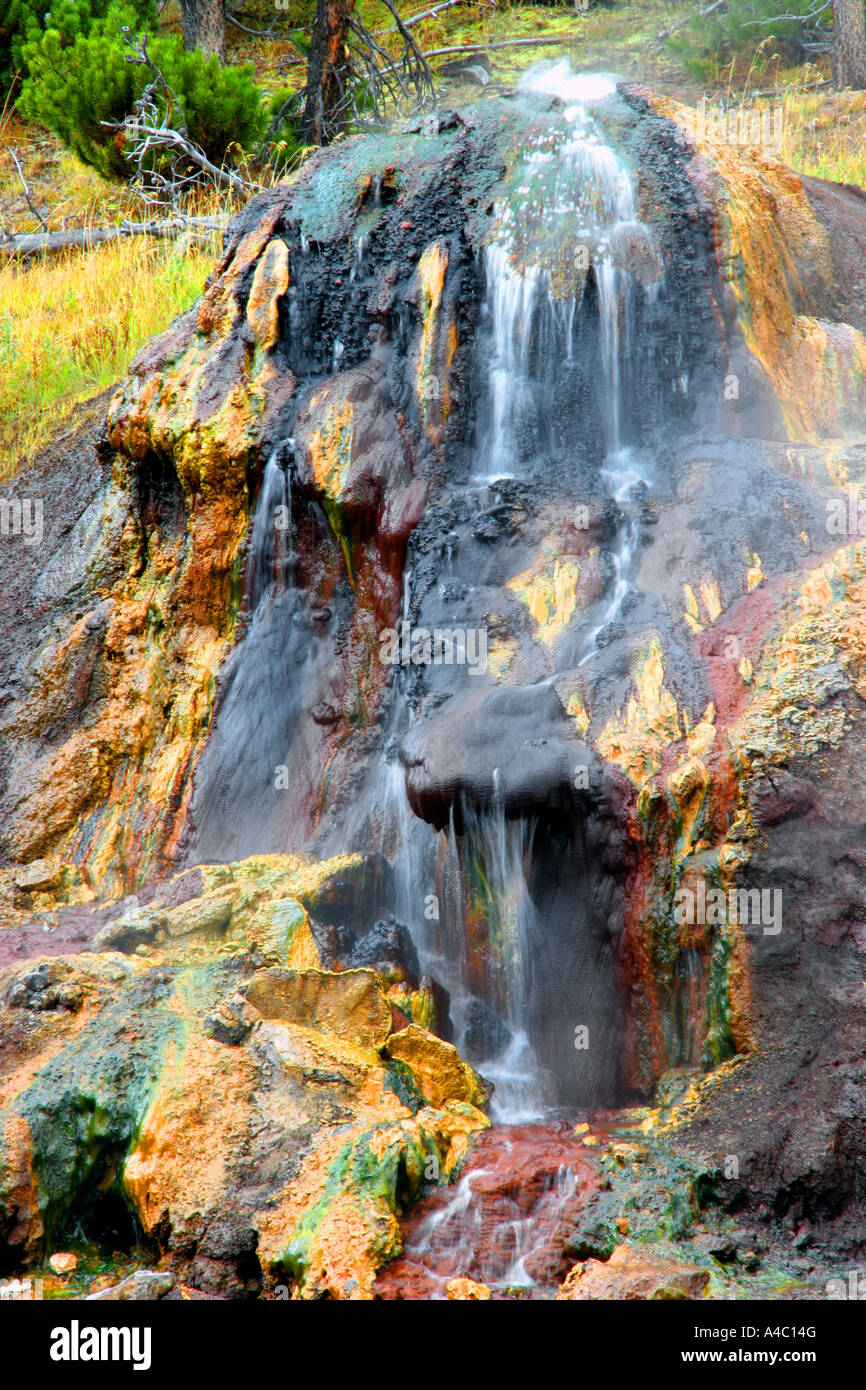 chocolate pots, monument geyser basin, yellowstone national park ...
