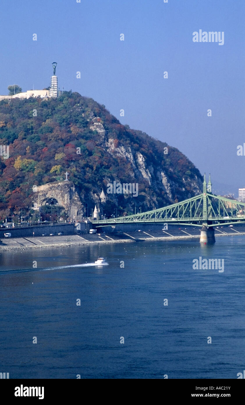 View of Budapest Gellert Hill Szabadsag Bridge Danube River Budapest ...