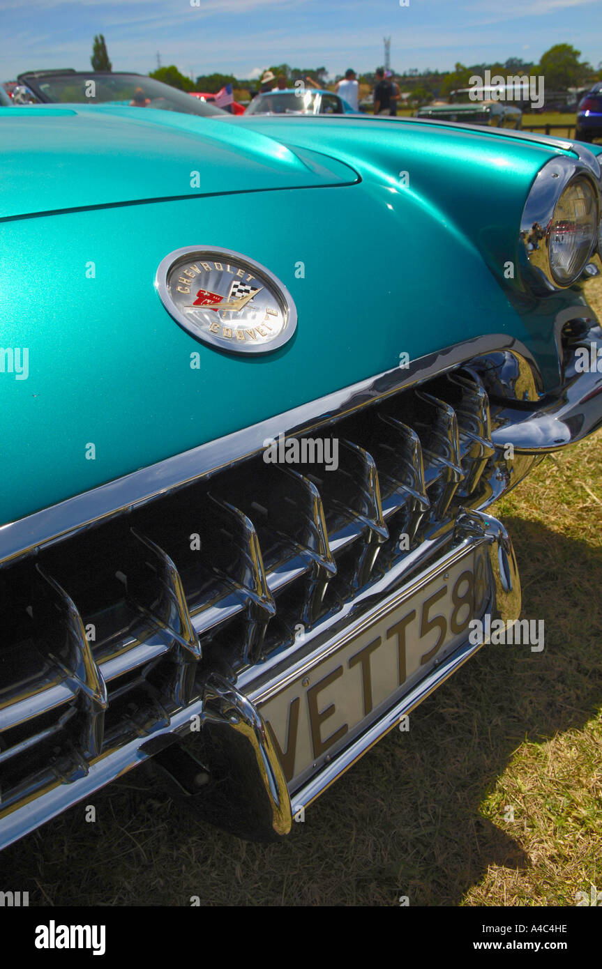 Metallic green Classic Chevrolet Corvette Stock Photo - Alamy