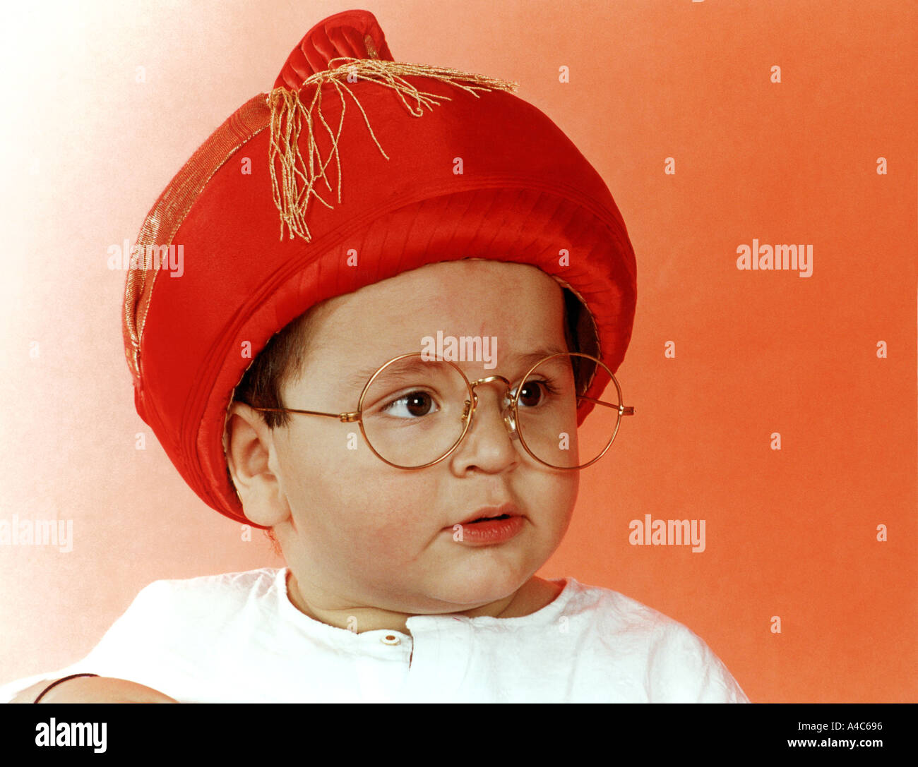 Child wearing turban hi-res stock photography and images - Alamy