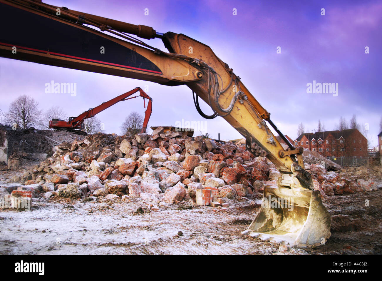 Building site digger hi-res stock photography and images - Alamy