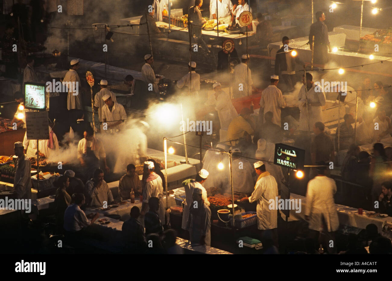 Square of the dead marrakesh hi-res stock photography and images - Alamy