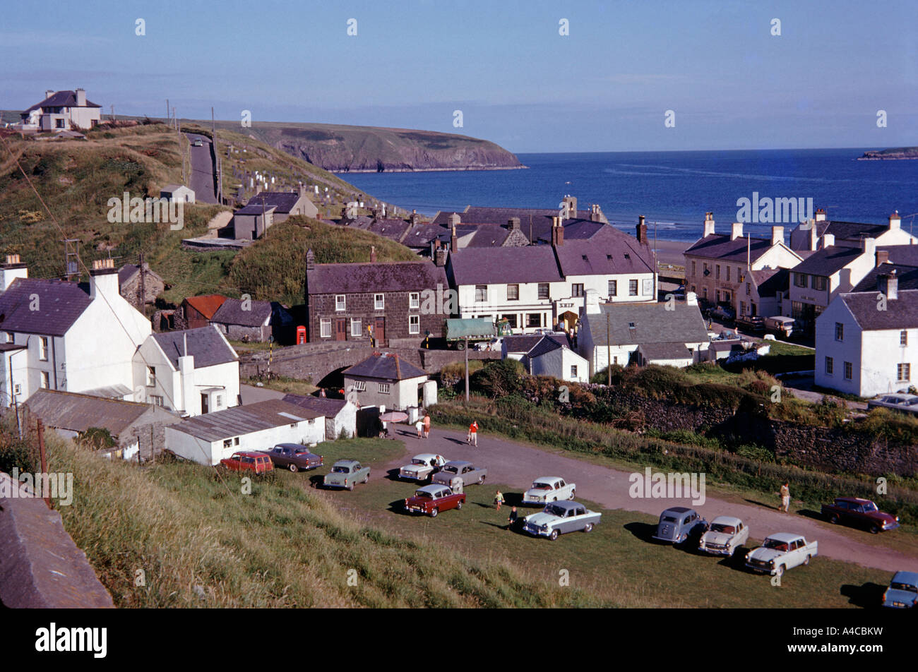 Aberdaron bay hi-res stock photography and images - Alamy