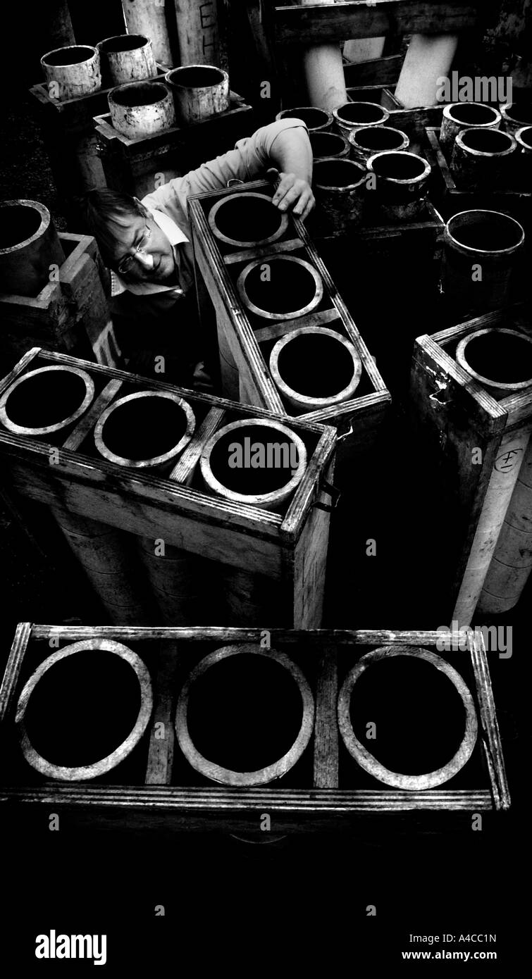 Launch tubes hi-res stock photography and images - Alamy
