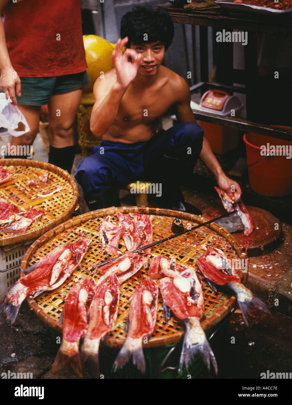 fish market in Hong Kong Stock Photo - Alamy
